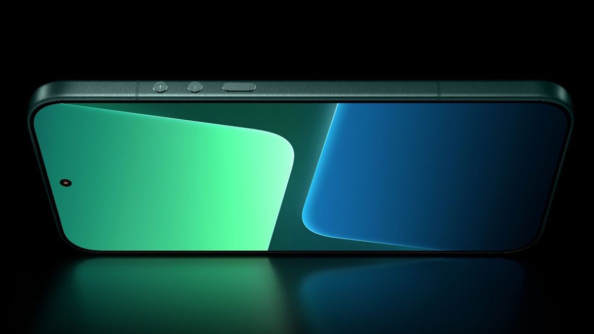 Xiaomi 17 Ultra Uses TCL CSOT Real RGB OLED Display | Beebom Gadgets